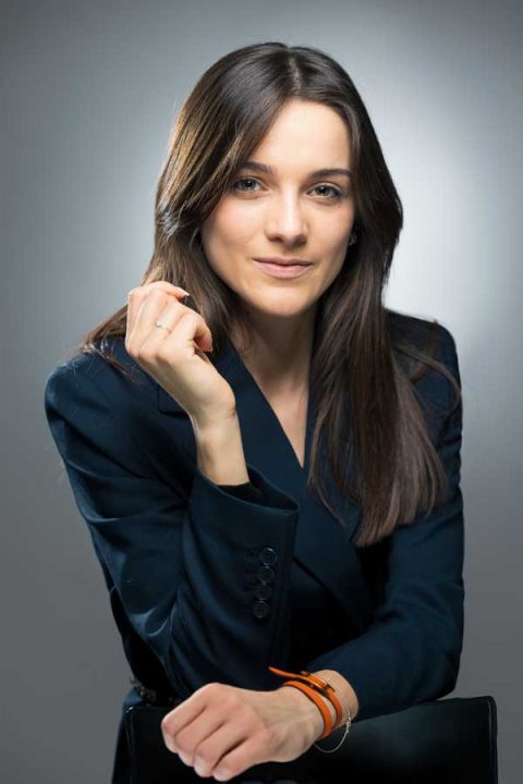 Photo corporate femme - Expert en photo de profile pour les femmes